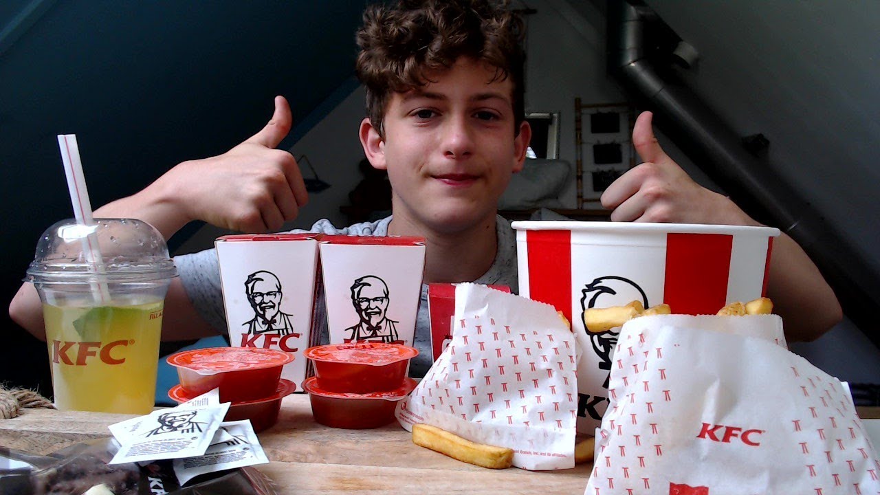 KENTUCKY FRIED CHICKEN🍗!! *HUGE MUKBANG*😨!!