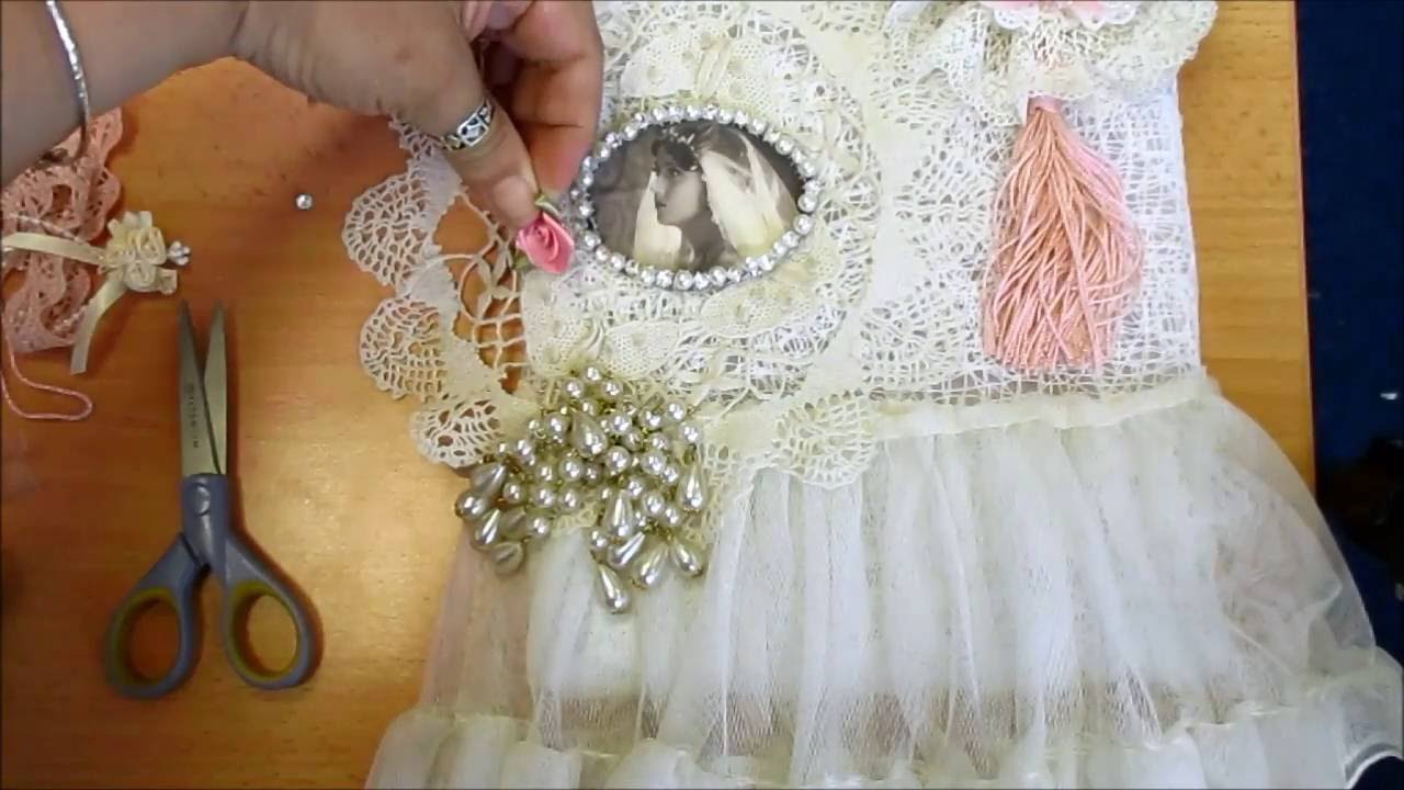 Shabby Chic Wall Hanging Tutorial - jennings644