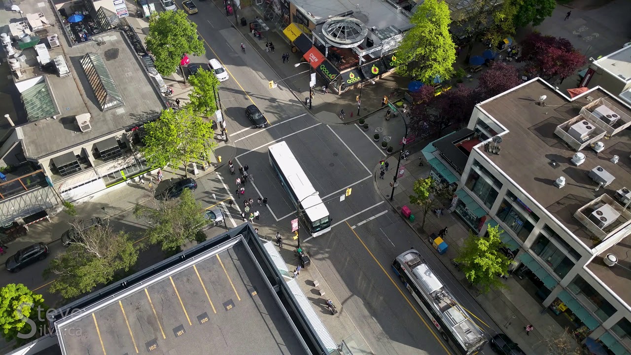 Vancouver intersection for an hour