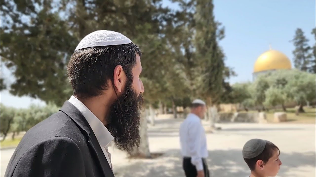 תפילה לרפואתו של השר איתמר בן גביר בהר הבית בעקבות התאונה ברמלה (הערוץ ...