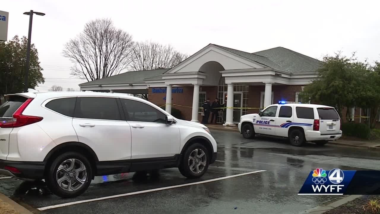 Police: 86-year-old Greenville man robs Bank of America on Pleasantburg Drive