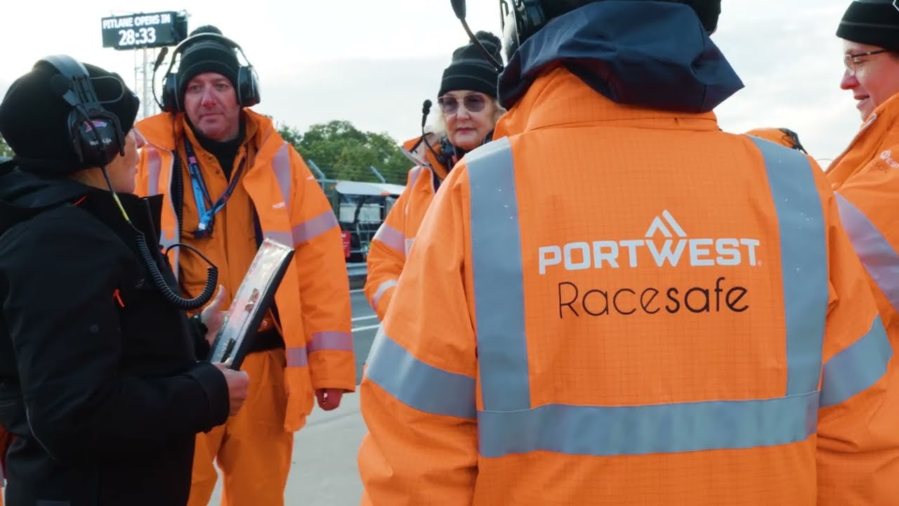 Portwest and British Superbikes Championship 2025: Official Workwear Partner
