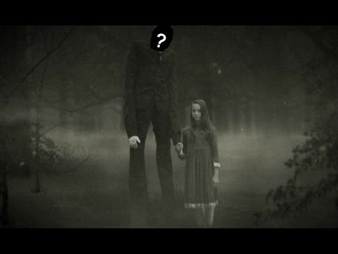 WHAT DOES SLENDER-MAN LOOK LIKE????