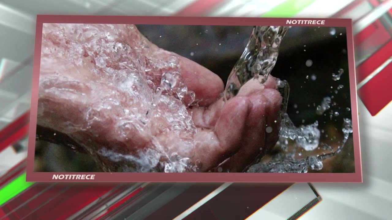 EN PROMEDIO, UNA PERSONA CONSUME 100 LITROS DE AGUA AL DÍA