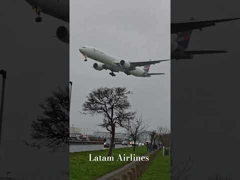 Latam Airlines ✈️ Aircraft LA8084 from Sao Paulo 🇸🇹 #aviation #airlines #aircraft🇬🇧