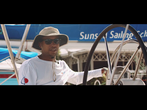 SUNSAIL • Location Voilier avec Skipper