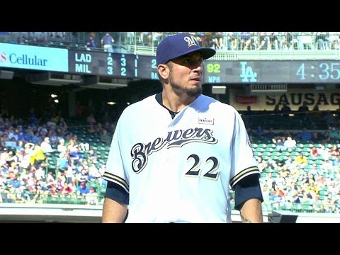 LAD@MIL: Garza gets out of bases-loaded jam in 4th