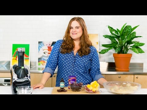The Yonanas Elite Is A Kitchen Game-Changer | Foodie Test Lab | Refinery29
