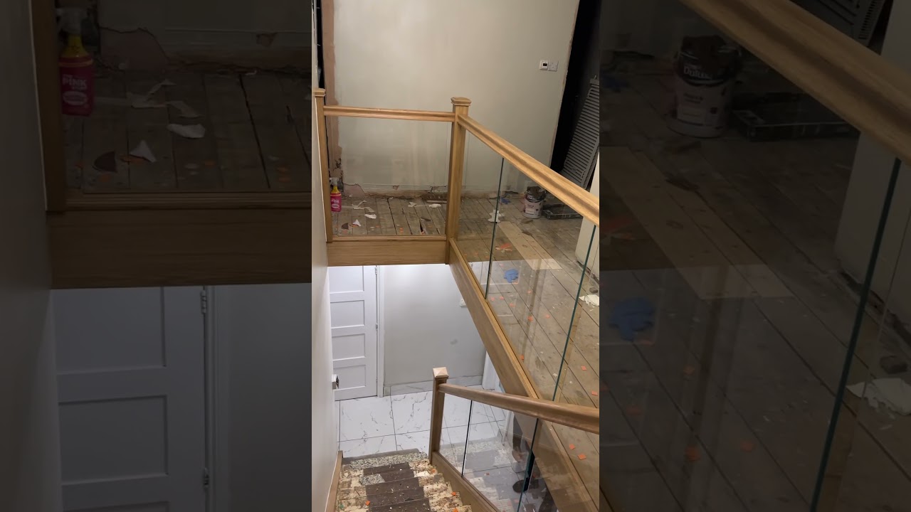 Oak staircases|Bespoke staircases|Glass Banister