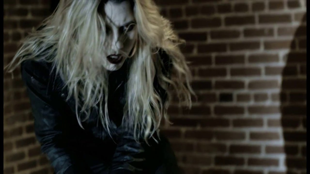 Domenica - Better In Us All (Music video)