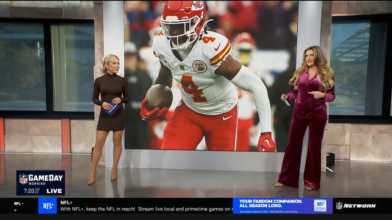 Petite Colleen Wolfe | NFL Network