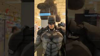 Life size Batman statue costs $2000 #batman #statue #mall