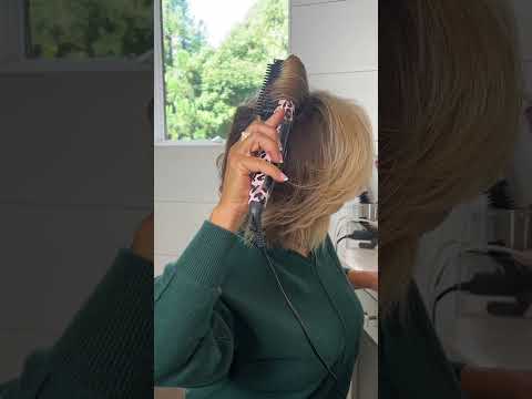 Touch Up You Hair With The StyleDryer and Triangl!