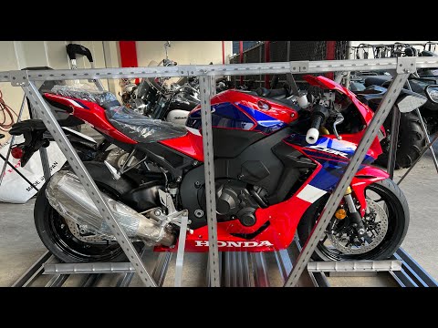 First look 2022 CBR1000RR new color