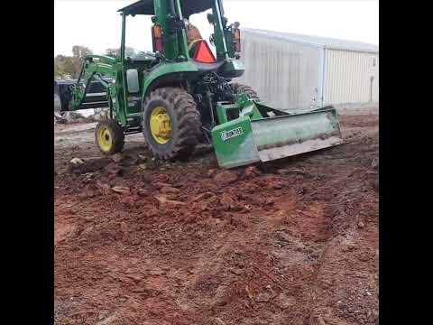 What Else Can You Do with a Box Blade? #shorts #johndeere #boxblade #tractor #farmlife #homestead