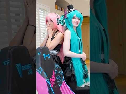 Emiru Is TINY Compared To Norafawn