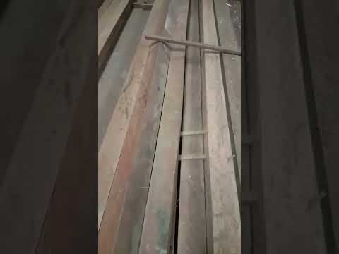 kayu balok bengkirai ukuran 10x11 sama 9x10.