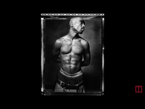 The Story Behind the Most Famous Photo of Tupac Shakur
