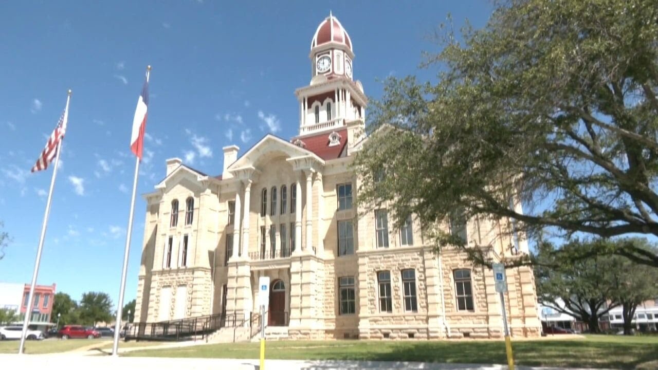 Fannin County Courthouse electrical work failed to meet code