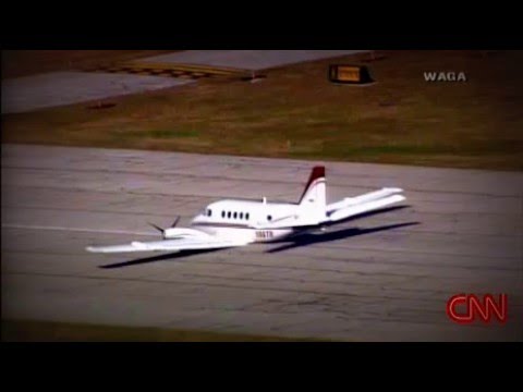 16 Harrowing Times Planes Touched Down Without Functional Landing Gear