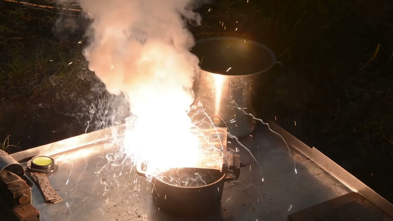 Aluminium + strontium nitrate ( Al+Sr(NO3)2 ) reaction