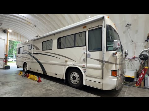 Luxury RV handles like a shopping cart