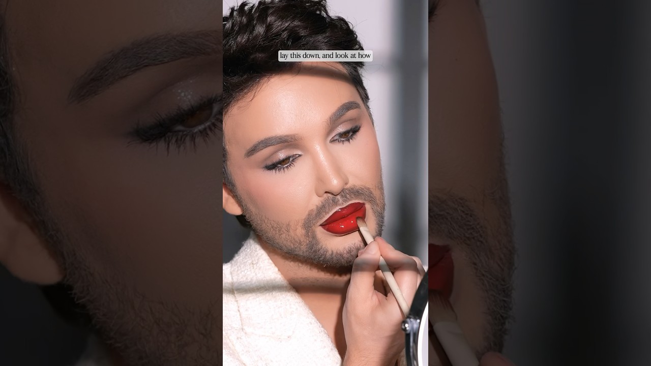 The Ultimate Red Glossy Lip! 💋 #makeuptutorial #shorts