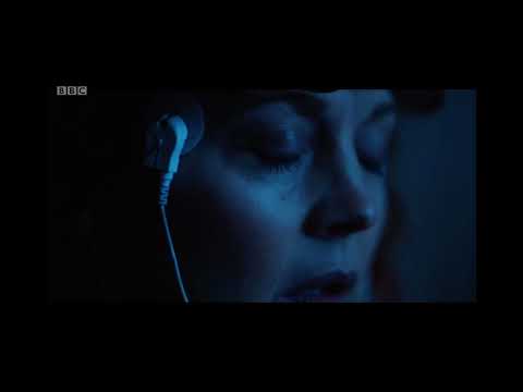 His Dark Materials - Mary talks to Dust (Angels)