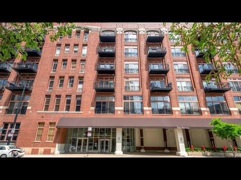 360 W Illinois St, Chicago, IL