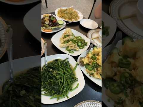 Chinese Vietnamese food family style #food