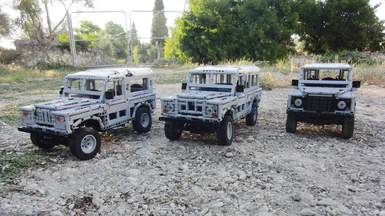 Land Rover Series II, Series III and Defender Made from Lego on Modular ...