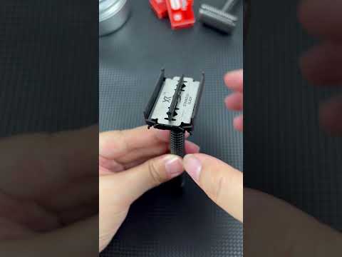 Easy & Safe: This Twist-to-Open Razor!π#safetyrazor
