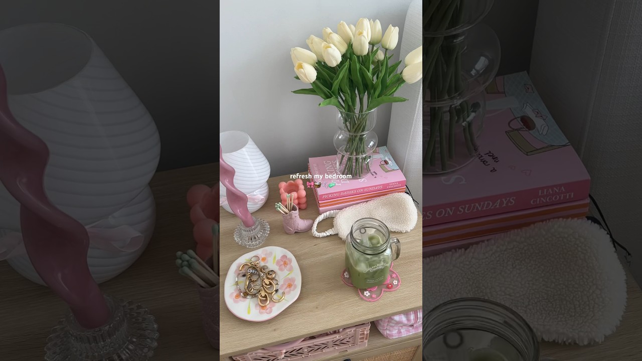 bedroom reset🫧🧺 #cleaning #cleaningroutine #reset #resetroutine #cleaningmotivation #bedroom