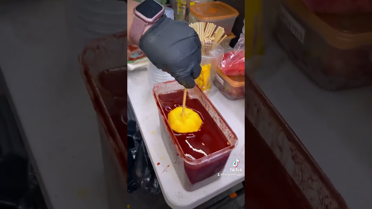 Have you ever seen a mango like this? #chamoy #mango