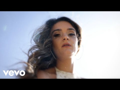 Sam DeRosa unveils a captivating audiovisual for “The Medicine” single