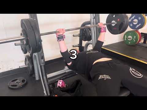 105kg for 5 paused reps (comp form) at 16⁉️⁉️