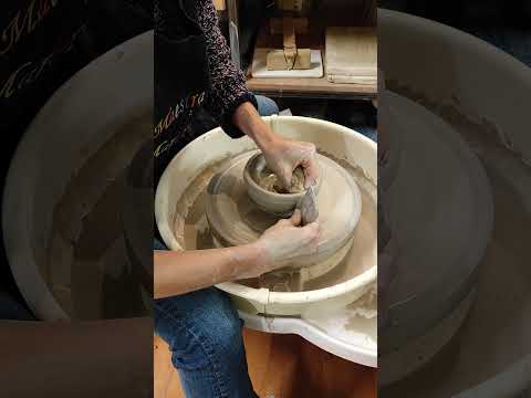 Pottery Workshop in Rome for Beginners