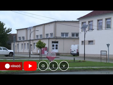 Elhullott ágakat, gallyakat gyűjtenek a pacsai önkormányzat alkalmazottjai, hogy spóroljanak