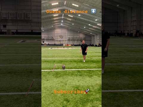 What College Kicker practice is ✅ #d1 #ucf #collegefootball #ncaa #kicker #justintucker #futbol