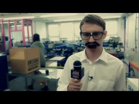How To Screen Print A T-Shirt - Awesome Merchandise