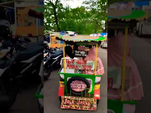 wow naik odong ~odong kereta mini cuma 3000 doang murah banget...
