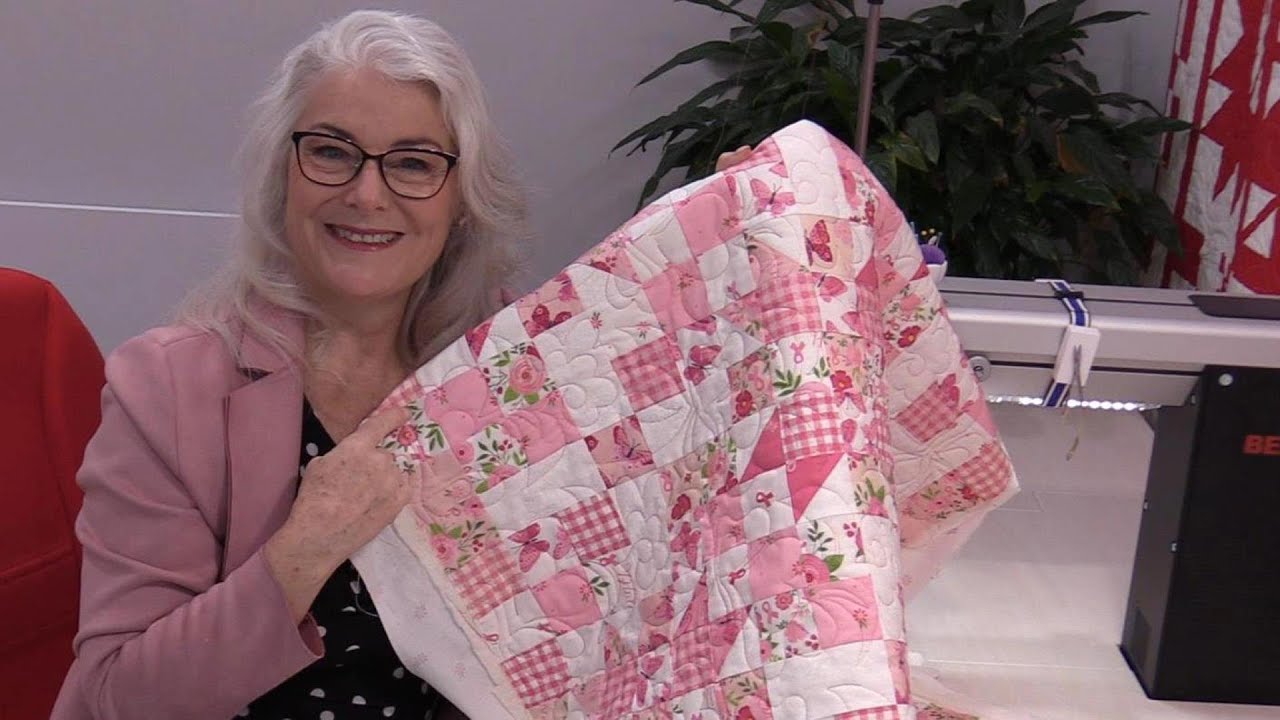Quilting Pantograph on a Sit Down Machine