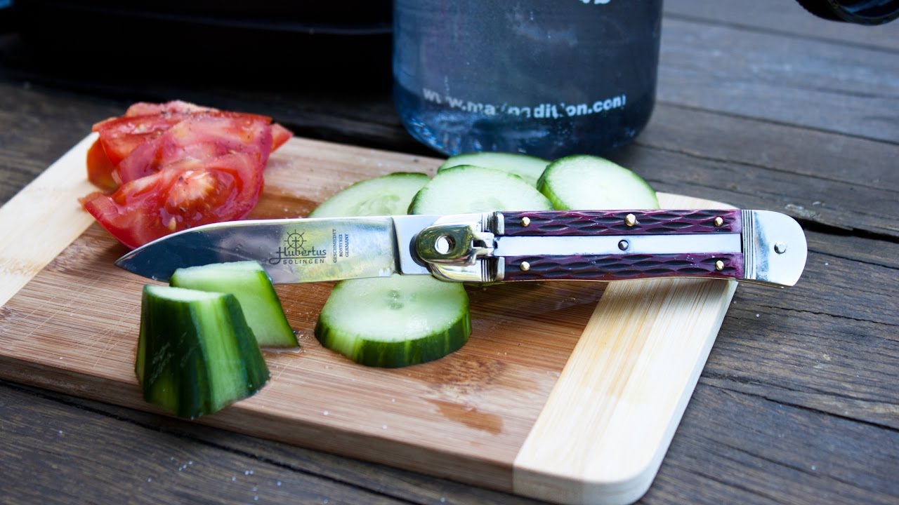 Traditional Switchblade: Hubertus Lever Lock Automatic Knife (