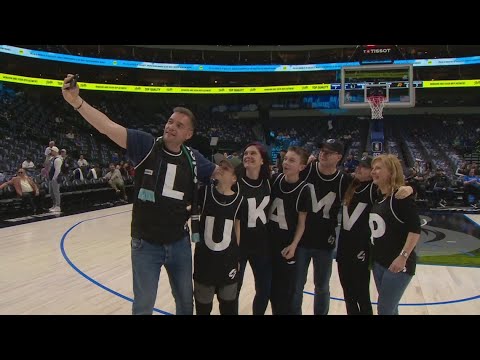 Luka Doncic fans fly from Slovenia to Dallas to see him play