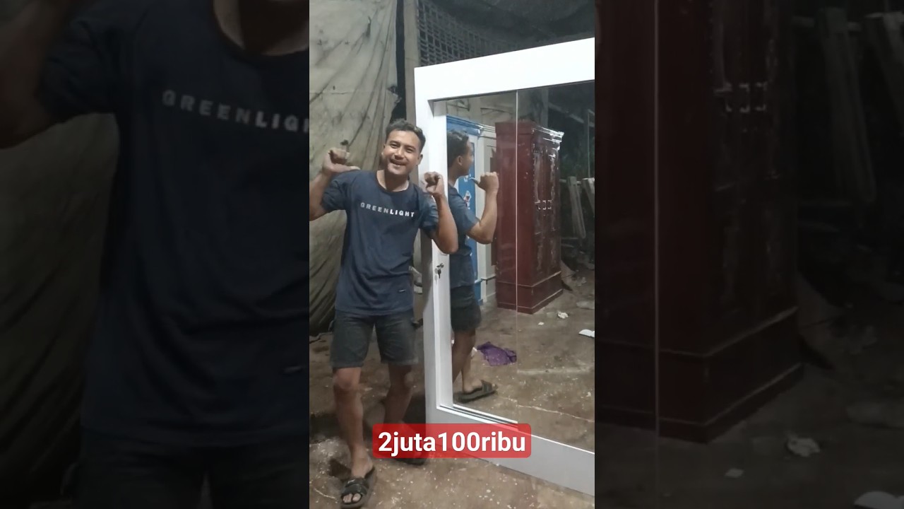 Lemari 2 pintu sleding full Cermin warna putih glossy #lemarikayu #lemarisliding