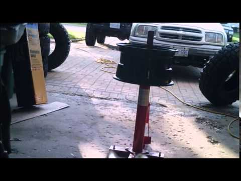Princess Auto/Harbor Freight tire changer