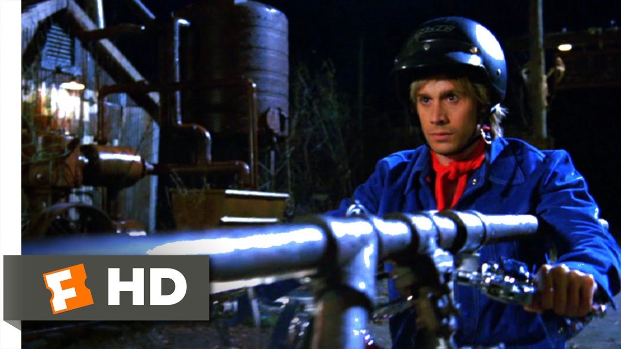 Scooby Doo 2: Monsters Unleashed (7/10) Movie CLIP - Fred and Daphne Fight Back (2004) HD
