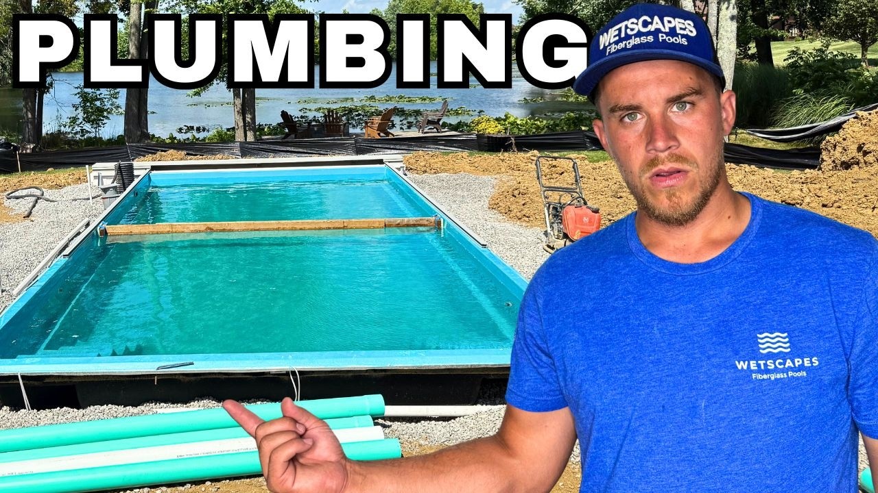 How to Plumb a Fiberglass Swimming Pool