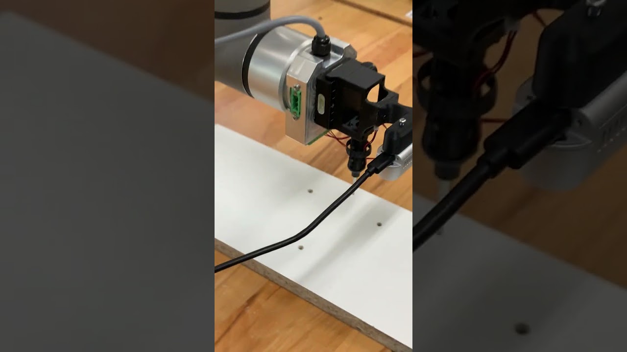 UNSW MTRN4231 24T3 ScrewdrivingBot Demo