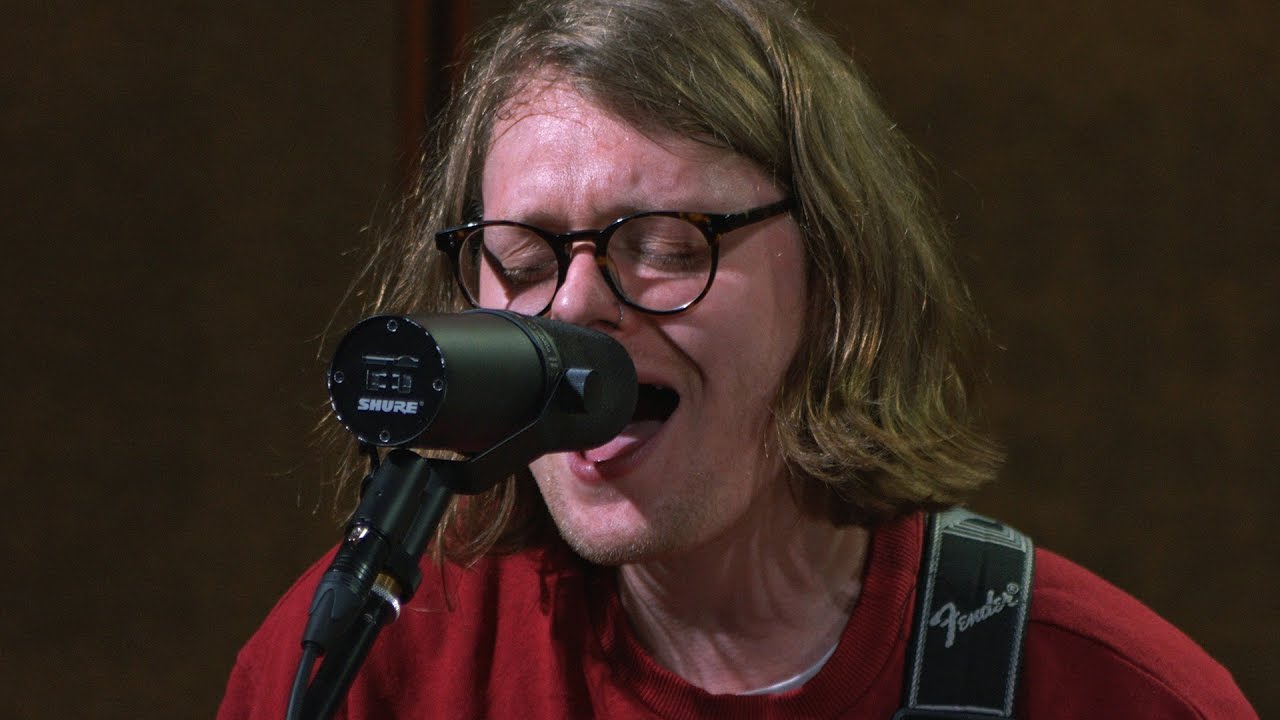 Blooms live from Old Granada Studios